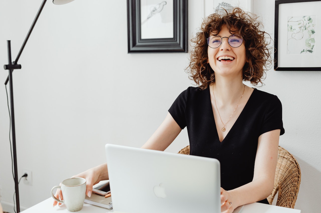 Pourquoi utiliser un Ice-Breaker en Digital Learning ? - Lalamedia
